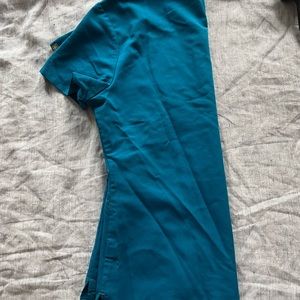 Figs | Other | Original Figs Style 2pocket Top | Poshmark